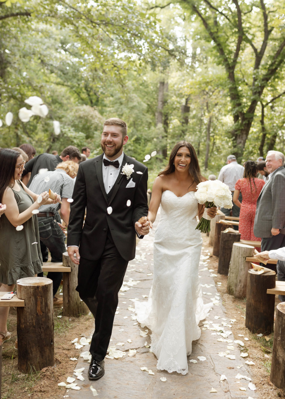 Intimate Oklahoma Wedding - madelinemaephoto.com
